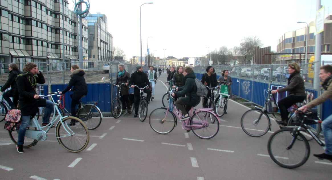 Utrecht station cycle parking is absolutely astonishing. See it before ...